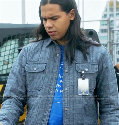 Cisco Ramon Outfits And Fashion On The Flash Carlos Valdes