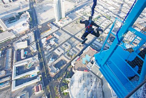 Newsplusnotes Take The Plunge Skyjump Las Vegas