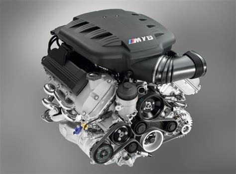 Watch How The E92 M3s V8 Amazing Engine Was Built