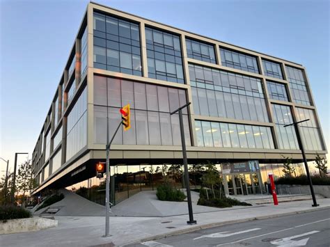 Sam Ibrahim Building University Of Toronto On Beverly Caulking