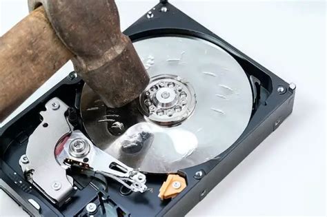 how do hard drives delete data darwin s data