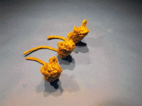 Knotty Mouse For Good Cats Homemade Cat Toys Diy Cat Toys Cool Cats