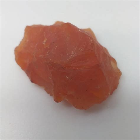 Камень Сердолик свойства кому подходит по знаку зодиака месторождения и фото