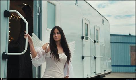 Kacey Musgraves Only Wore Her Boots On Snl