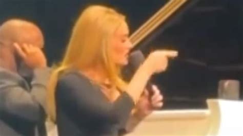 Adele Shuts Down Audience Member Who Yelled ‘pride Sucks During Vegas Show Ents And Arts News