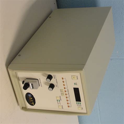 Alt Item 18754 Uv Vis Variable Wavelength Detector