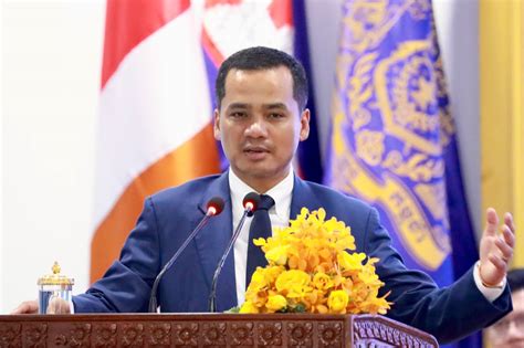 ឯកឧត្ដម អភិសន្តិបណ្ឌិត ស សុខា ៖ សិស្សនគរបាលទាំងអស់ ខិតខំពង្រឹង