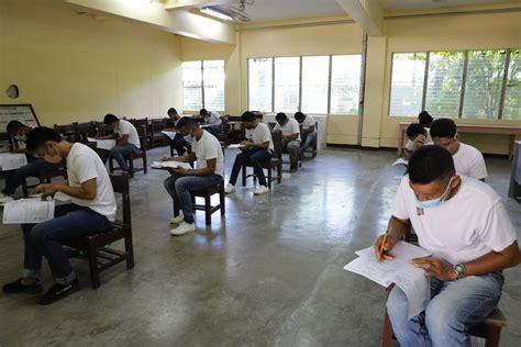Smooth Orderly Napolcom Qualifying Exam Held For 11 000 Milf Mnlf