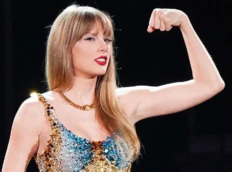 Savannah Guthrie Dresses As Taylor Swift For Today Halloween Watch