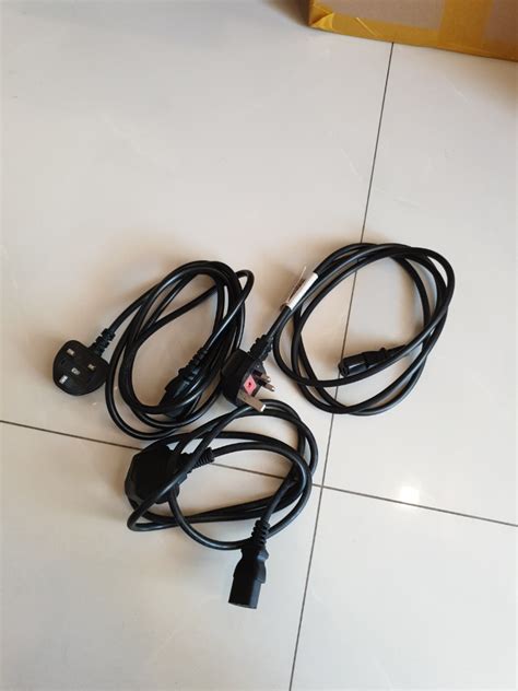Uk Plug To C13 Socket Power Cords Computers And Tech Parts And Accessories Cables And Adaptors On