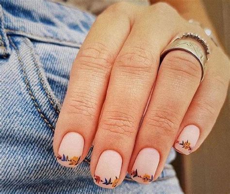 86 رنگ لاک ناخن پاییزی 1402 جدید و شیک برای پوست سبزه و روشن