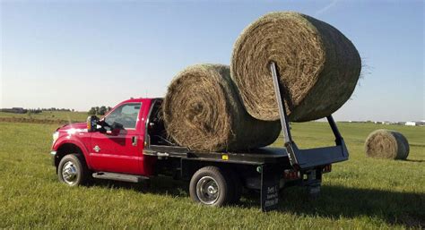 Triple C Hydra Bed Bale Handlers — Carls Trailer Sales