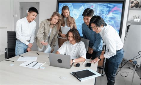 Effective Use Of Modelling And Demonstration In Teaching