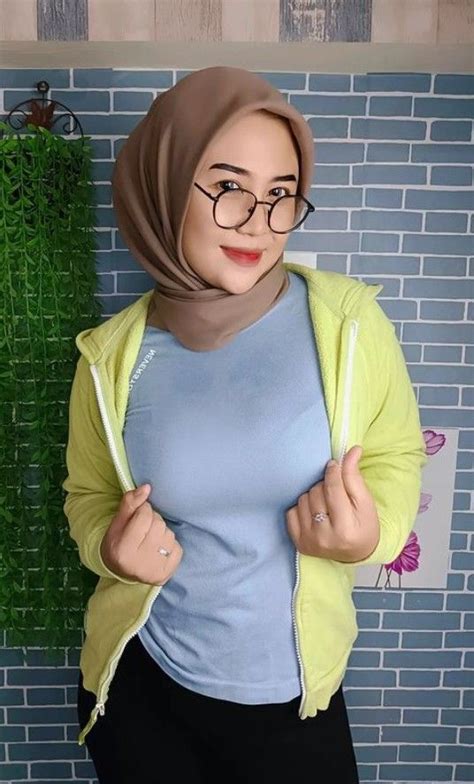 Pin By Bulan Purnama On Jil Semok Gadis Cantik Asia Wanita Bergaya