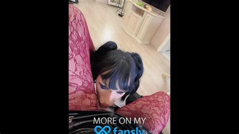 没有过滤器。不丢人。只是原始的欲望