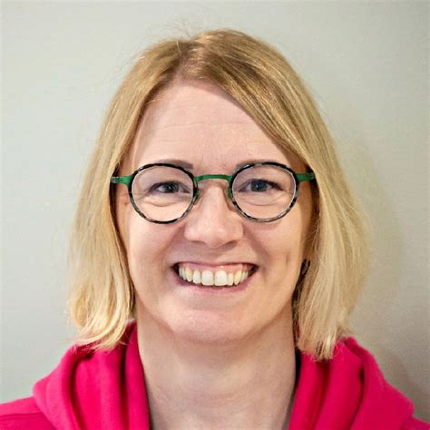 Pirkko Louhelainen Työhönvalmentaja Kiipulasäätiö Linkedin