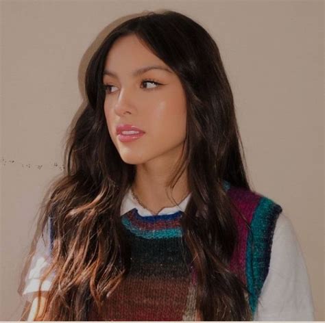 Olivia Girl Icons Celebs Celebrities
