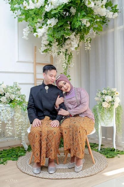 Premium Photo Indonesian Couple