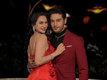 Bigg Boss 19 Winner Gaurav Khannas Wife Akanksha Chamola Breaks
