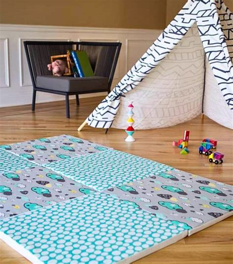 7 Organic And Non Toxic Play Mats For The Most Fun