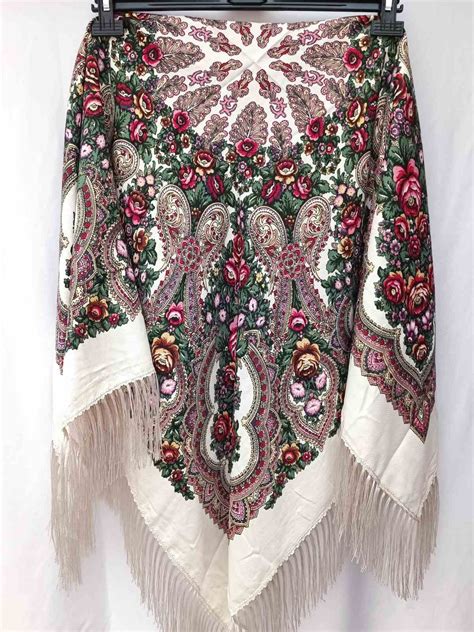 Хустка українська 250 грн 250 грн Хустки Київ на Olx