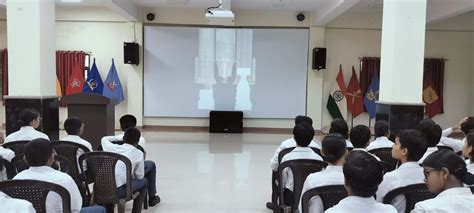 Visit Of Col Rishma Sarin Army Service Corps Sainik School Jhansi