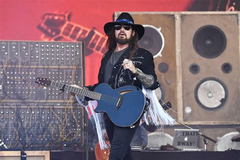 Billy Ray Cyrus Breaks Silence On His Inauguration Performance