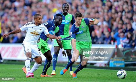 409 Wayne Williamson Photos And High Res Pictures Getty Images