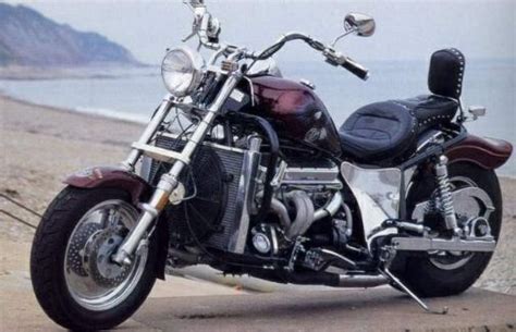 Boss Hoss Bikes Mammoth Motorcycles With V6 And V8 Engines