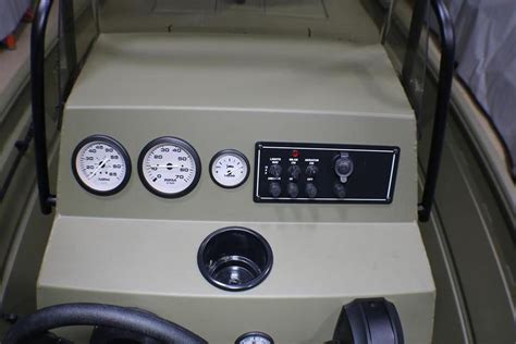 New 2024 Crestliner 1860 Retriever Cc For Sale At River City Sports