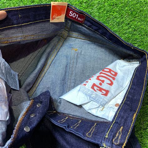 กางเกงยีนส์levi501 ริมแดง ยีนส์ขาสั้นมี3รุ่นให้เลือก กางเกงยีนส์ทรงกระบอก ขาสั้น ลีวายส์501 เป้า