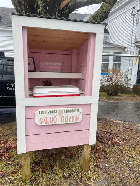 21 Roadside Farm Stand Ideas To Stand Out Thegrow Farm Stand
