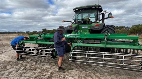 Combining Wheel Track Renovation With Other Operations Actfa