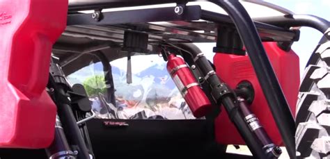 What Kind Of Fire Extinguisher Is For UTV? - Complete Guide - Bharat Suthar