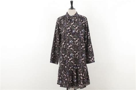 파프리카 네이비 넥 리본 플라워패턴 원피스66 세컨웨어헬로마켓