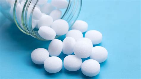 Do Mothballs Keep Mice Away Effectively A N T Pest Control