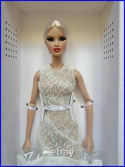 Nrfb Veronique Perrin The Originals Doll Integrity Fashion Royalty Fr