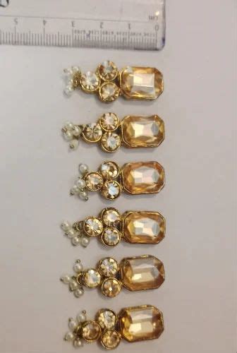 Metal Fancy Buttons At ₹ 15piece In Mumbai Id 2855557607573
