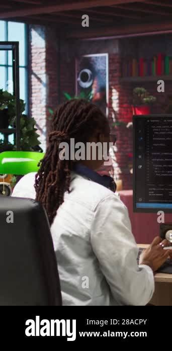 Vertical Video Admin Uses Computer For Artificial Intelligence