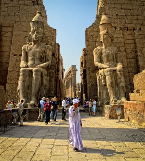 Luxor Temple Colossal Statues Of Ramses Ii 19th Dynasty Flickr