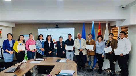 Хүнс хөдөө аж ахуй хөнгөн үйлдвэрийн судалгаа хөгжлийн төв Арьс ширний төв лабораторийг