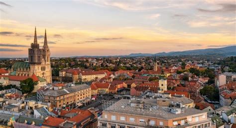 ادینبورگ کجاست ؟ آدرس، عکس و هرآنچه که باید بدانید