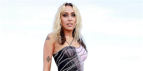 Annie Leibovitz Miley Cyrus Vanity Fair