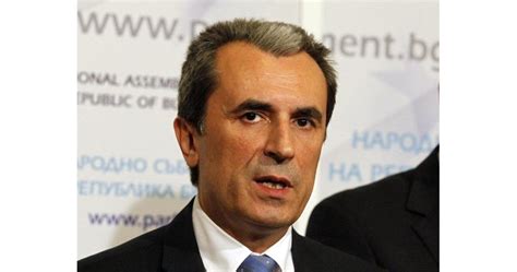 Орешарски По социална политика и насърчаване на предприемачеството това са мерките за успех