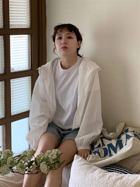베리참 바람막이후드스트링간절기장마3컬러직진당일발송 차차 윈드브레이커 동남아여행 휴양지룩 살안타템 개강룩