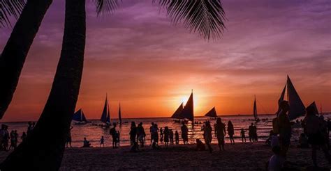 Boracay Nightlife Best Bars And Nightclubs On Boracay Island Mwt
