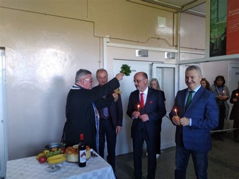 Здравният министър Асен Меджидиев откри модерна апаратура в болницата в Монтана снимки