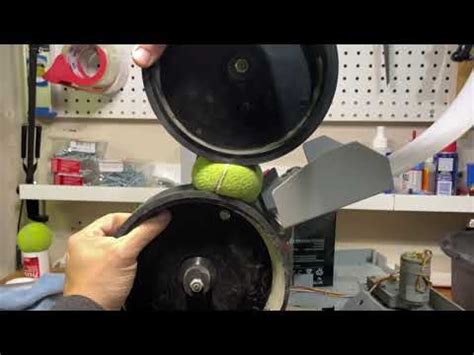 How Do Tennis Ball Launchers Work