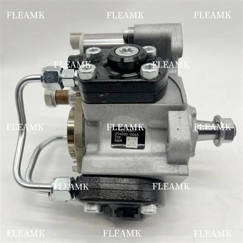 High Quality Diesel Common Rail Fuel Injection Pump 294050 0060 294050