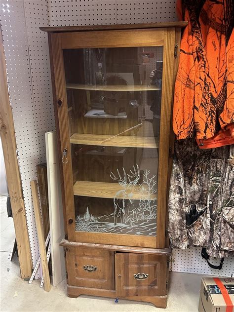 Great Finds Online Auctions Vintage Pine Gun Cabinet With Etched Deer